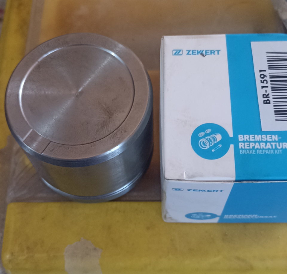 Тормоза передние — Hyundai Accent (2G), 1,5 л, 2006 года | своими руками | DRIVE2