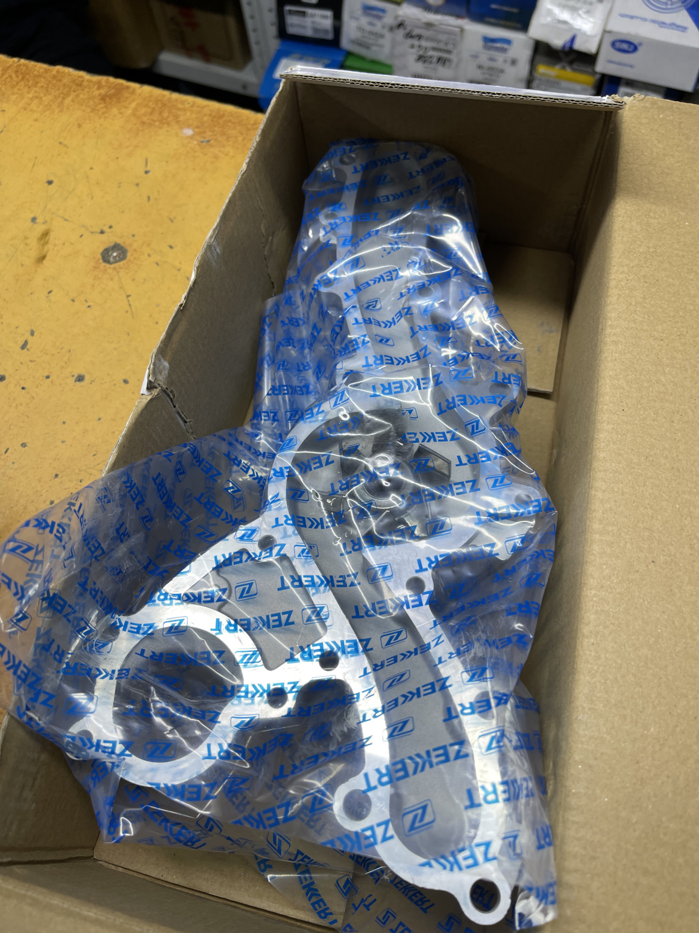 Замена помпы — Toyota Alphard (2G), 3,5 л, 2009 года | запчасти | DRIVE2