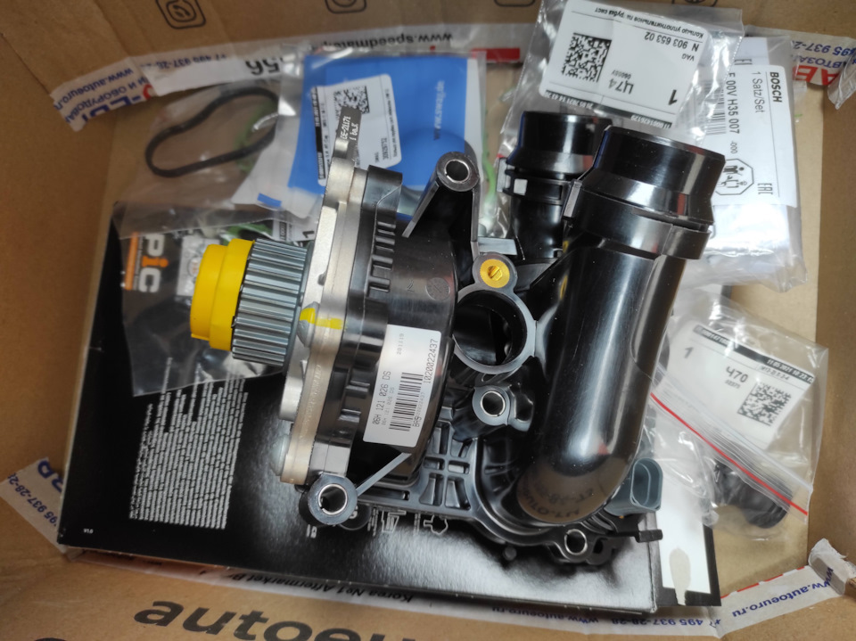 Замена помпы, масла в двигателе, опоры двигателя, тормозных колодок ...