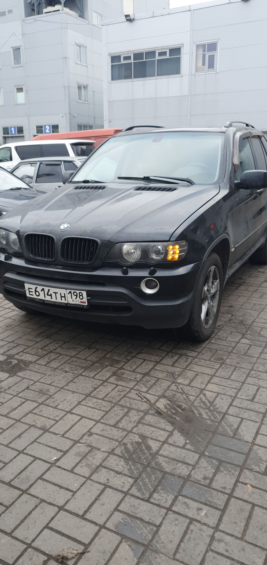 Новые фары — BMW X5 (E53), 3 л, 2001 года | тюнинг | DRIVE2