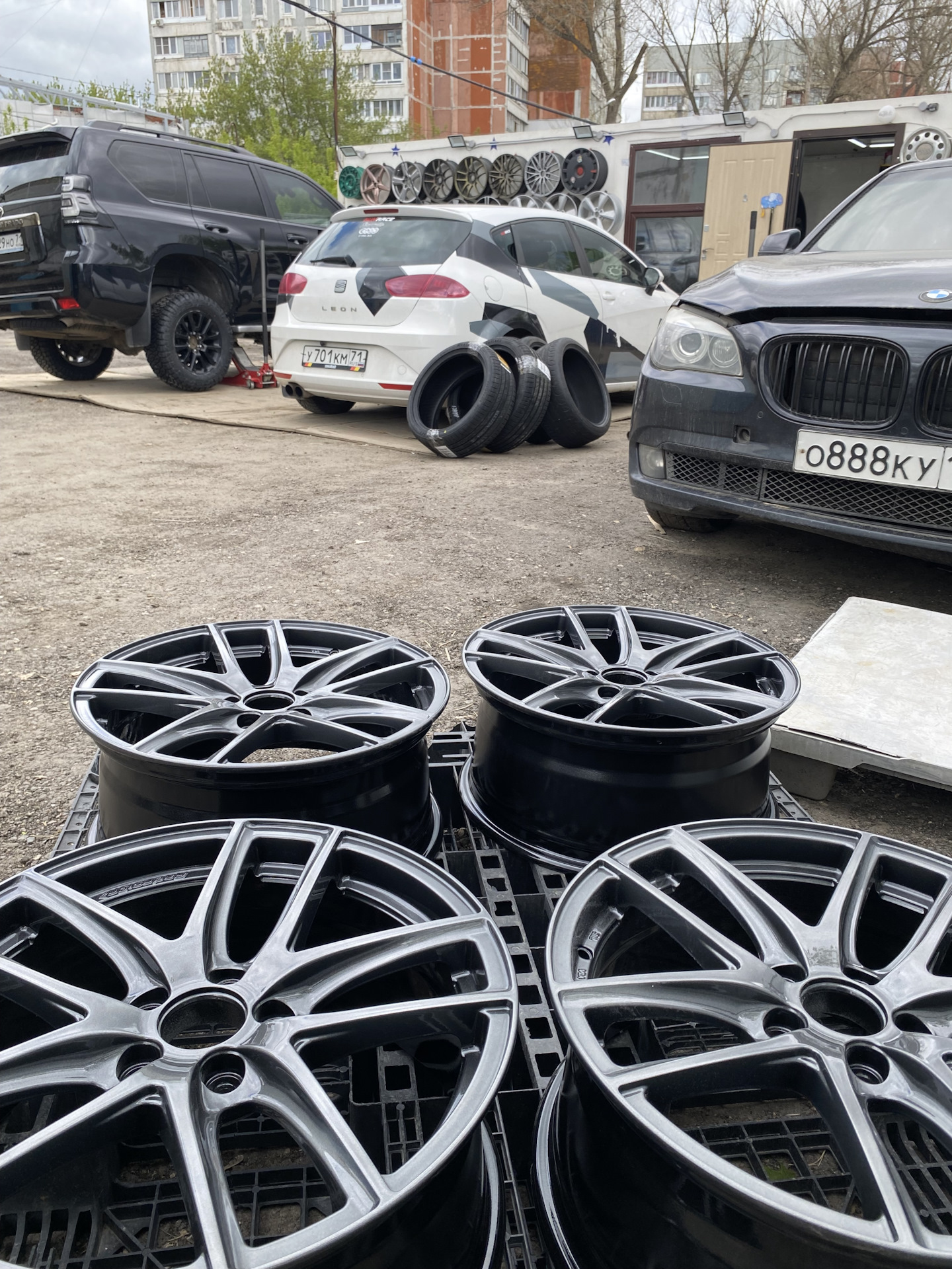 Ready to race 🛞 стрем или норм ? 😂 — SEAT Leon (Mk II), 1,8 л, 2012 ...