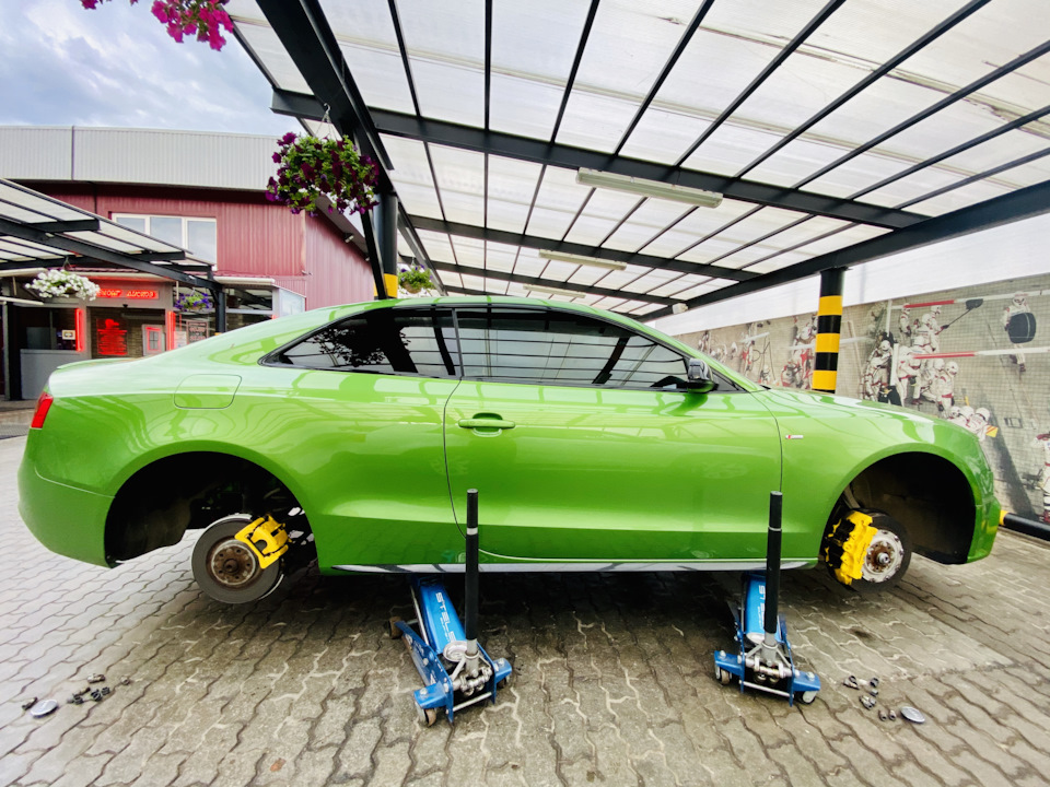 Трапеция дворников, поводки, щетки, жабо, уплотнители капота — BMW 3 ...