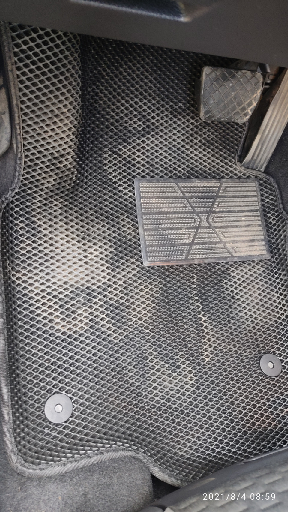 Ковры ЕВА 3д с бортиками — Volkswagen Tiguan (1G), 2 л, 2011 года ...