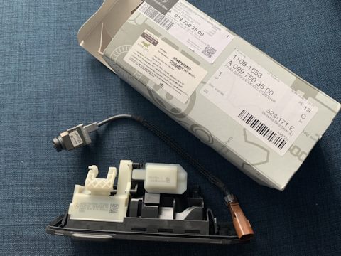 A0997503500 РУЧКА ДВЕРИ БАГАЖНОГО ОТДЕЛЕНИЯ (RELEASE HANDLE) Mercedes ...