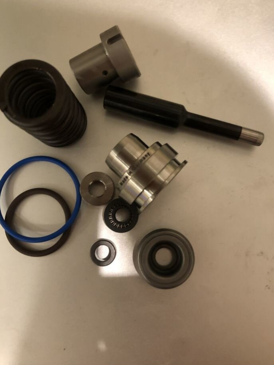 Ошибки P2293 и P008700 ремонт ТНВД VAG 04E127026H — Skoda Octavia A7 ...