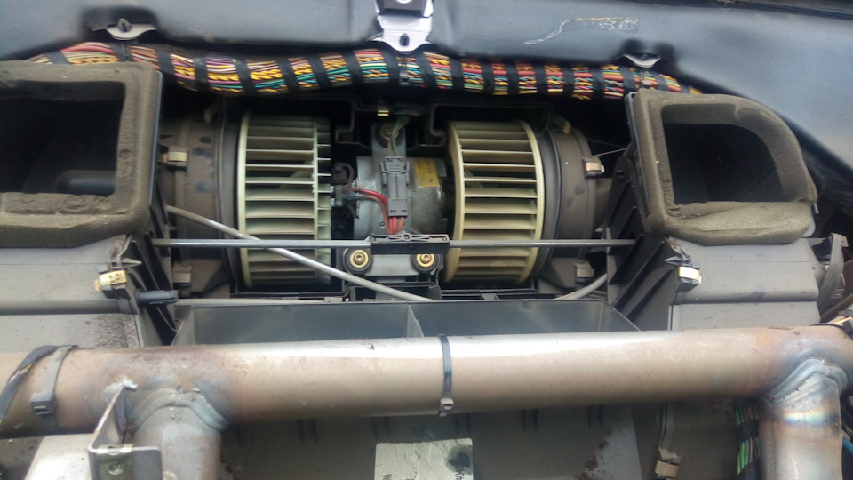 Замена ежика и мотора климата — BMW 5 series (E39), 2,5 л, 1998 года ...