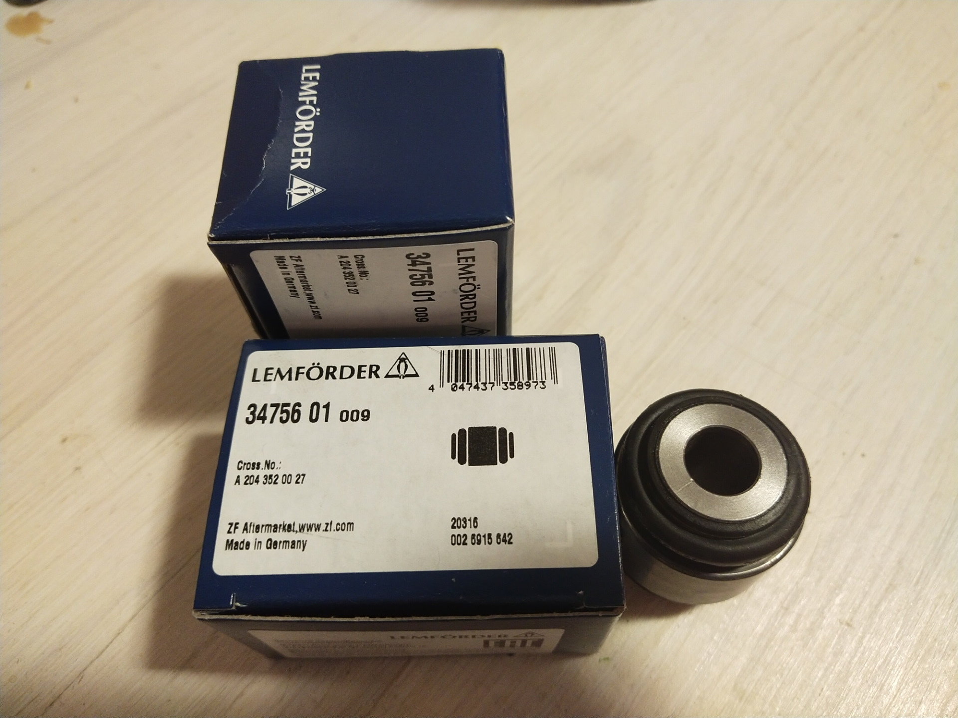 Замена плавающих сайлентблоков задних нижних рычагов — Mercedes-Benz E ...