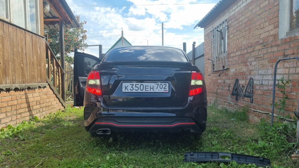 Двойной задний ход. — Lada Гранта Drive Active, 1,6 л, 2023 года ...