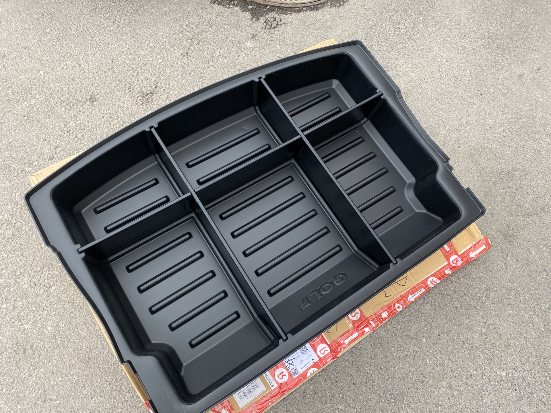 4. Мелочь, а приятно и удобно. Оригинальный органайзер в багажник ...