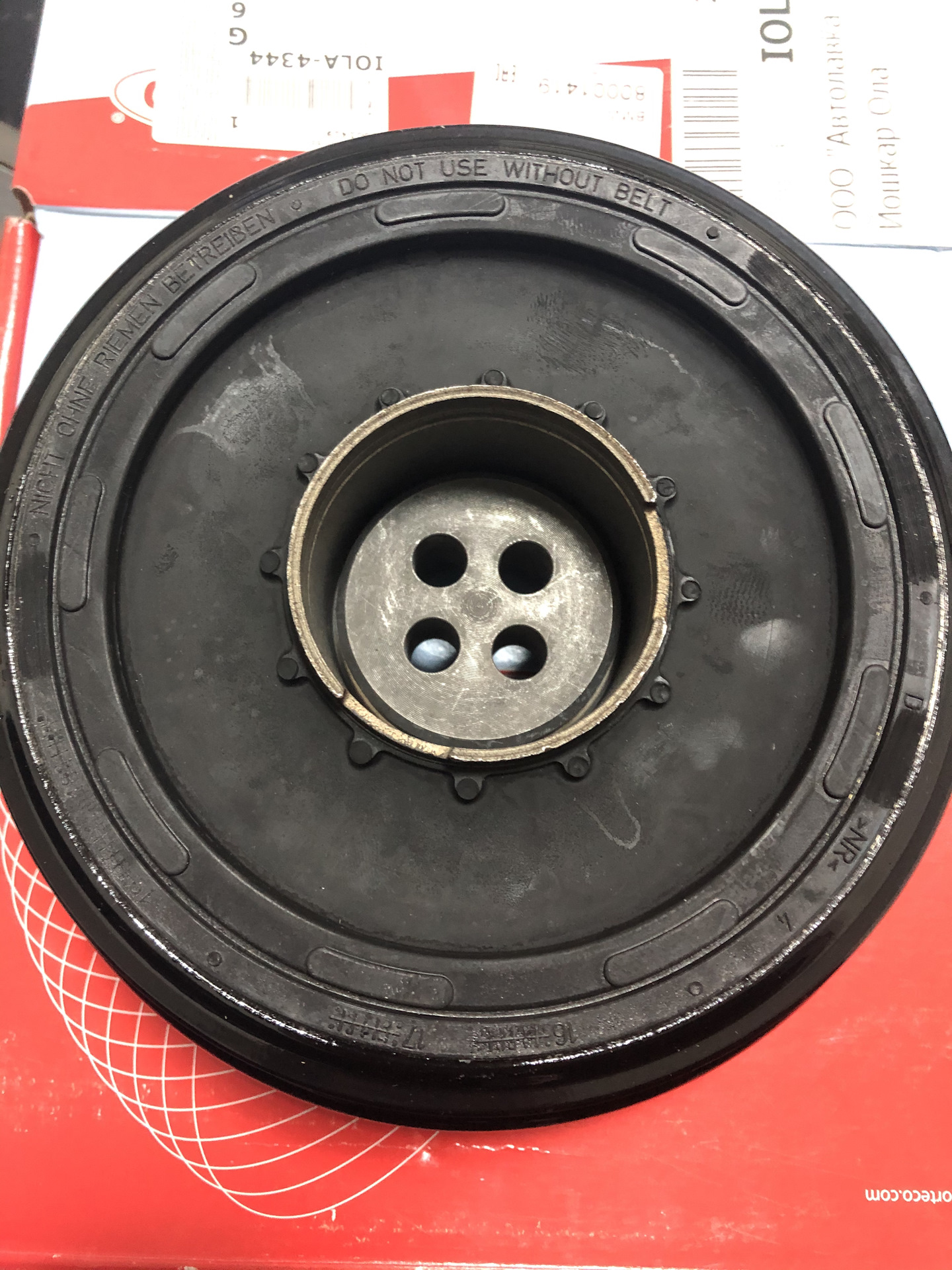 Замена помпы, термостата, шкива коленвала, роликов и ремня — BMW X5 ...