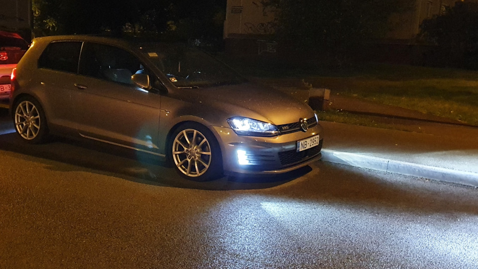 Лампы ксенона / лед? — Volkswagen Golf Mk7, 2 л, 2014 года | просто так ...