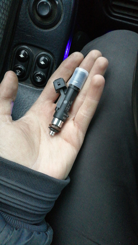 0280158107 Форсунка бензиновая BOSCH | Запчасти на DRIVE2