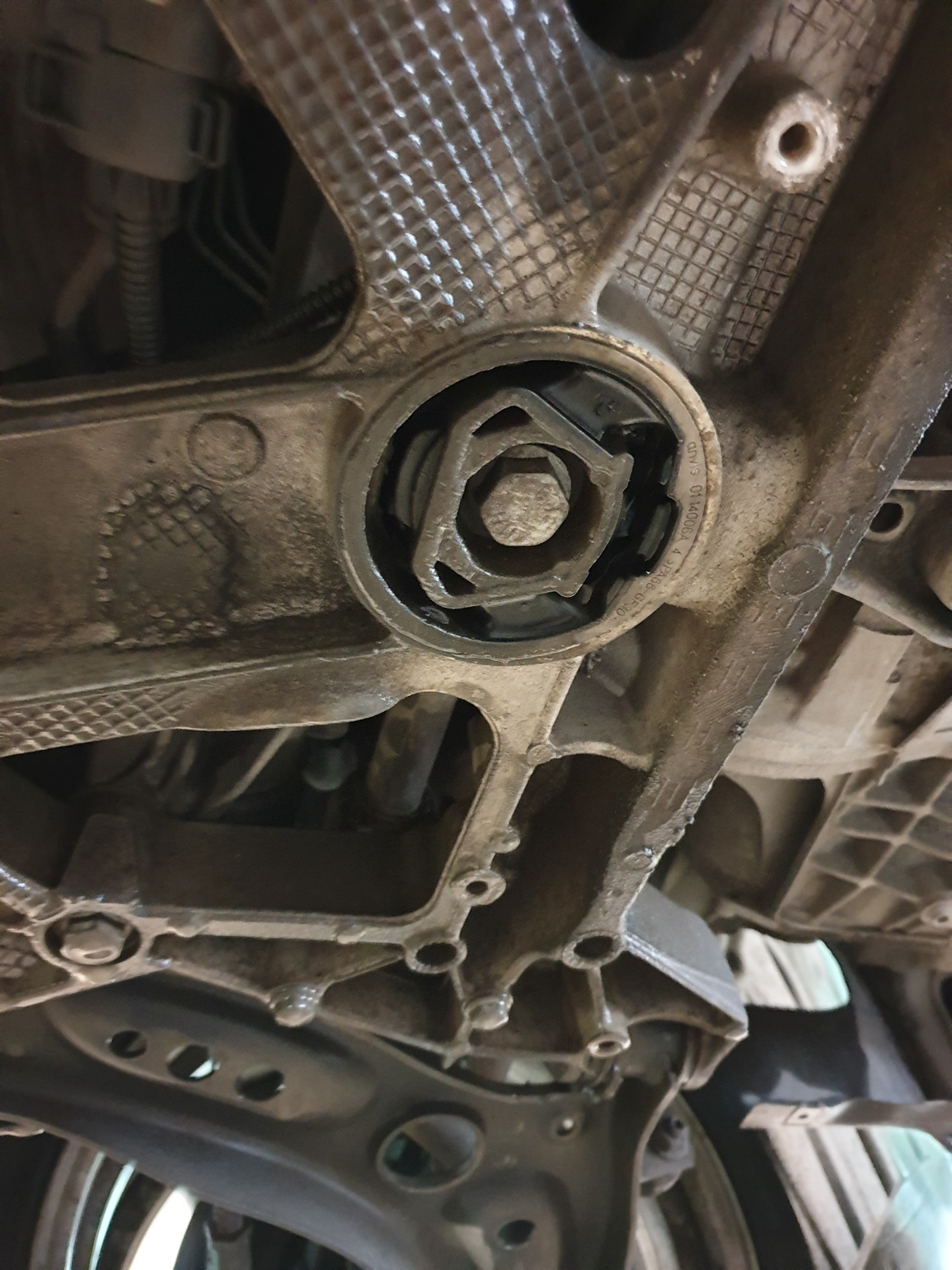 Доработка КПП PART # 1: алюминиевая вставка в опору МКПП — Audi A3 ...