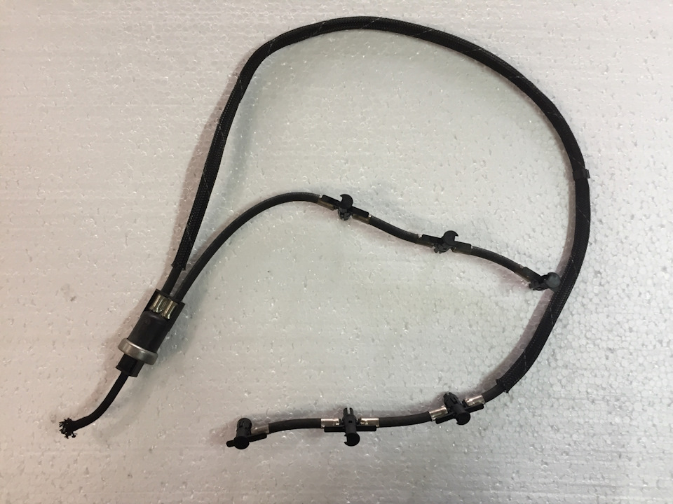 Топливный шланг обратки нового поколения — Volkswagen Touareg (1G), 3 л ...