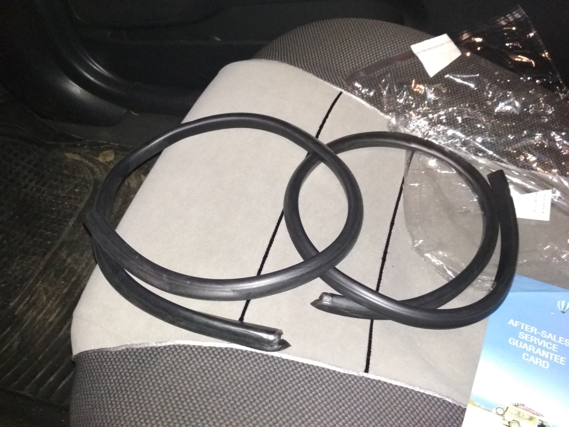 Диодная лента в багажник — Citroen C4 L, 1,6 л, 2014 года | аксессуары ...