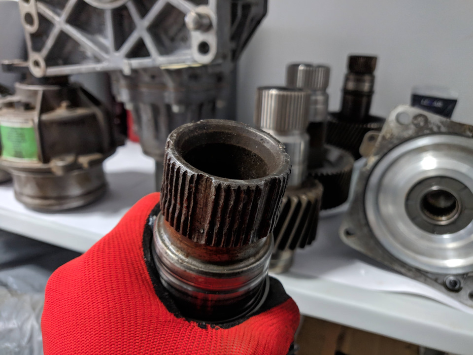 Сгнили шлицы, пропал полный привод, раздатки 47339-3B600 и 47339-3B630 ...