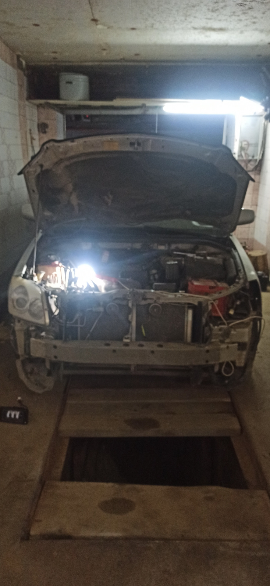 Туманки с 2114 — Toyota Avensis II, 2 л, 2003 года | своими руками | DRIVE2