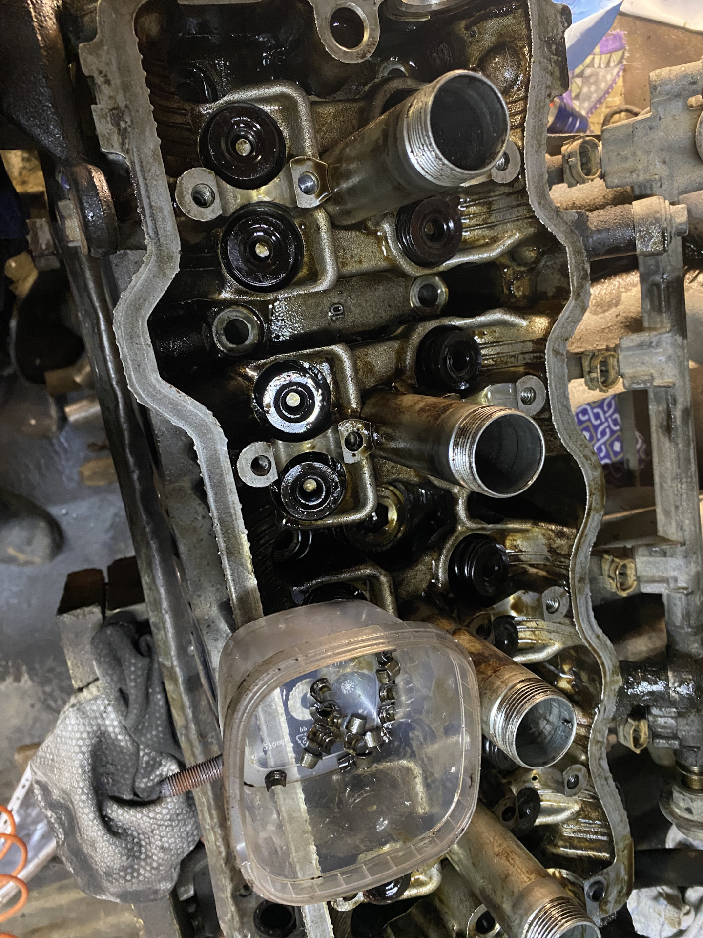 Замена прокладки ГБЦ — Toyota Vista (40), 1,8 л, 1997 года | своими ...