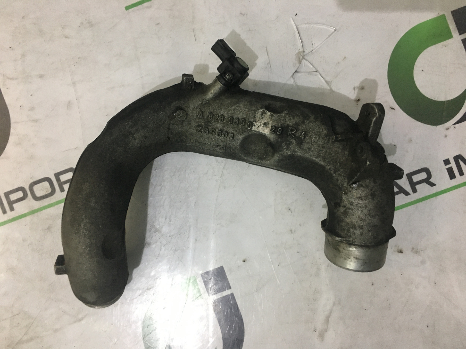 Мерседес Om628 Патрубок впускной справа 628 A6280900429 — CAR-iMPORT на ...