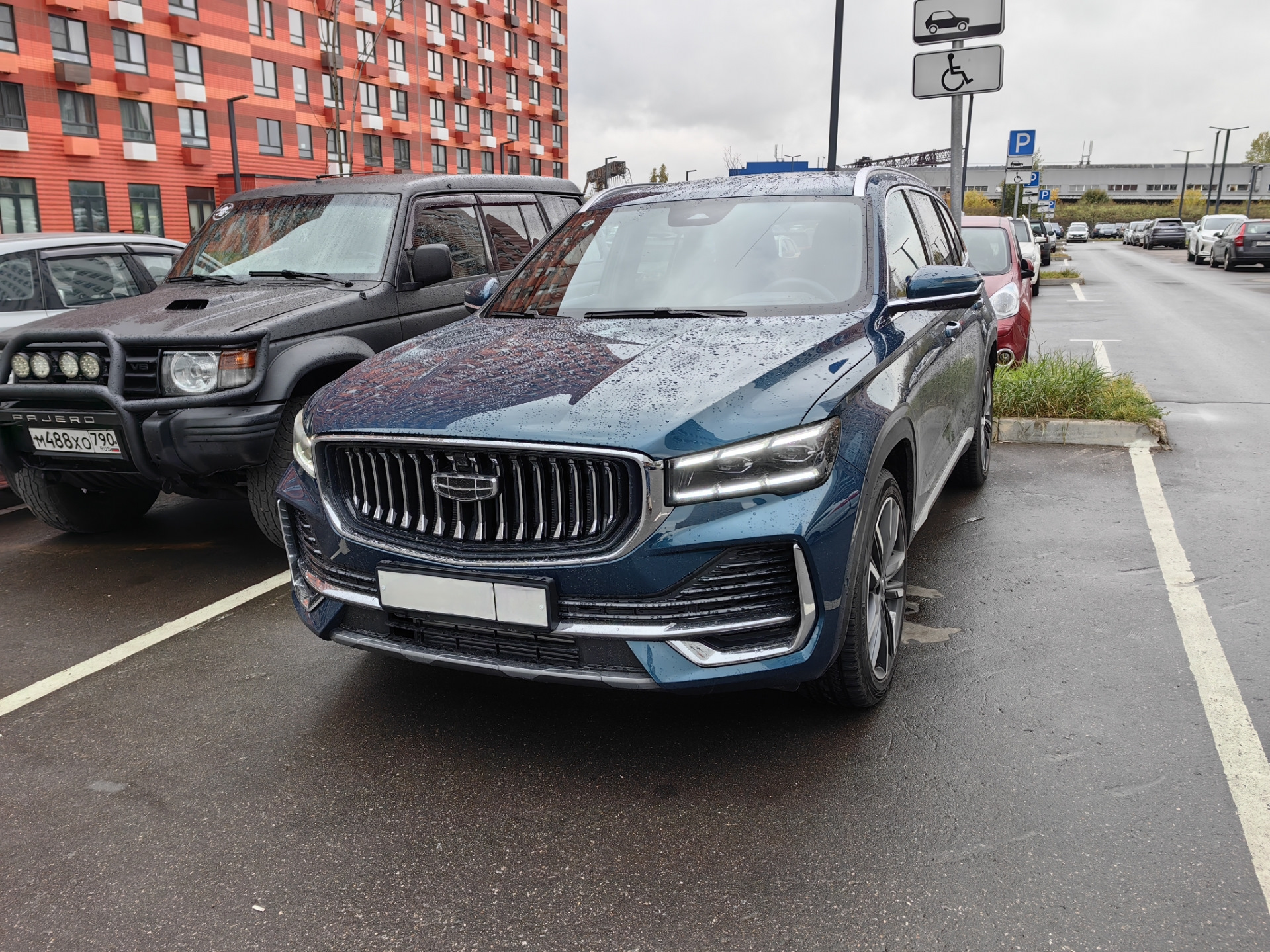 Первые дополнения — Geely Monjaro, 2 л, 2023 года | аксессуары | DRIVE2