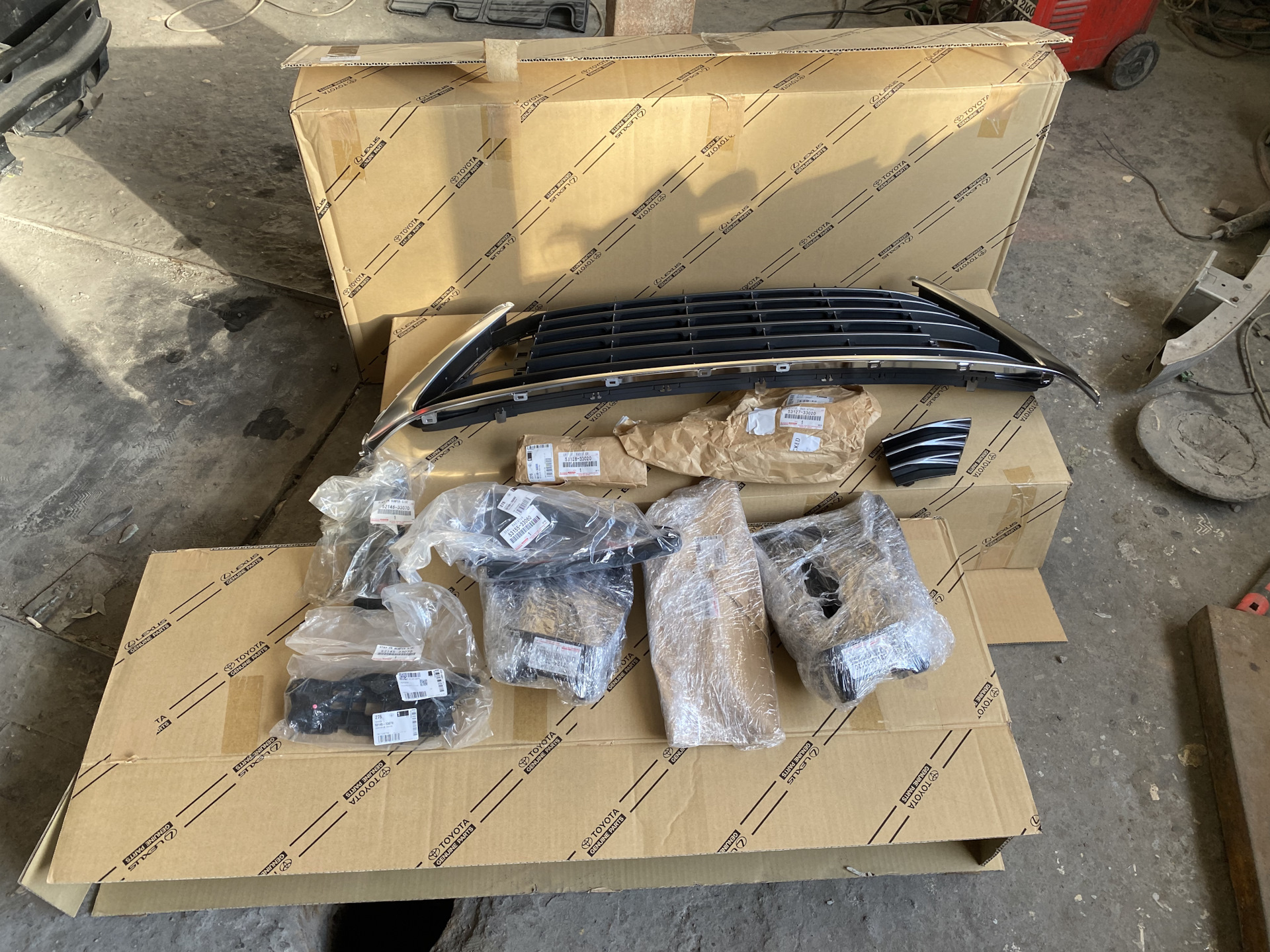 #31 Котопес на пути к рестайлингу — Lexus ES 300h (XV60), 2,5 л, 2014 ...