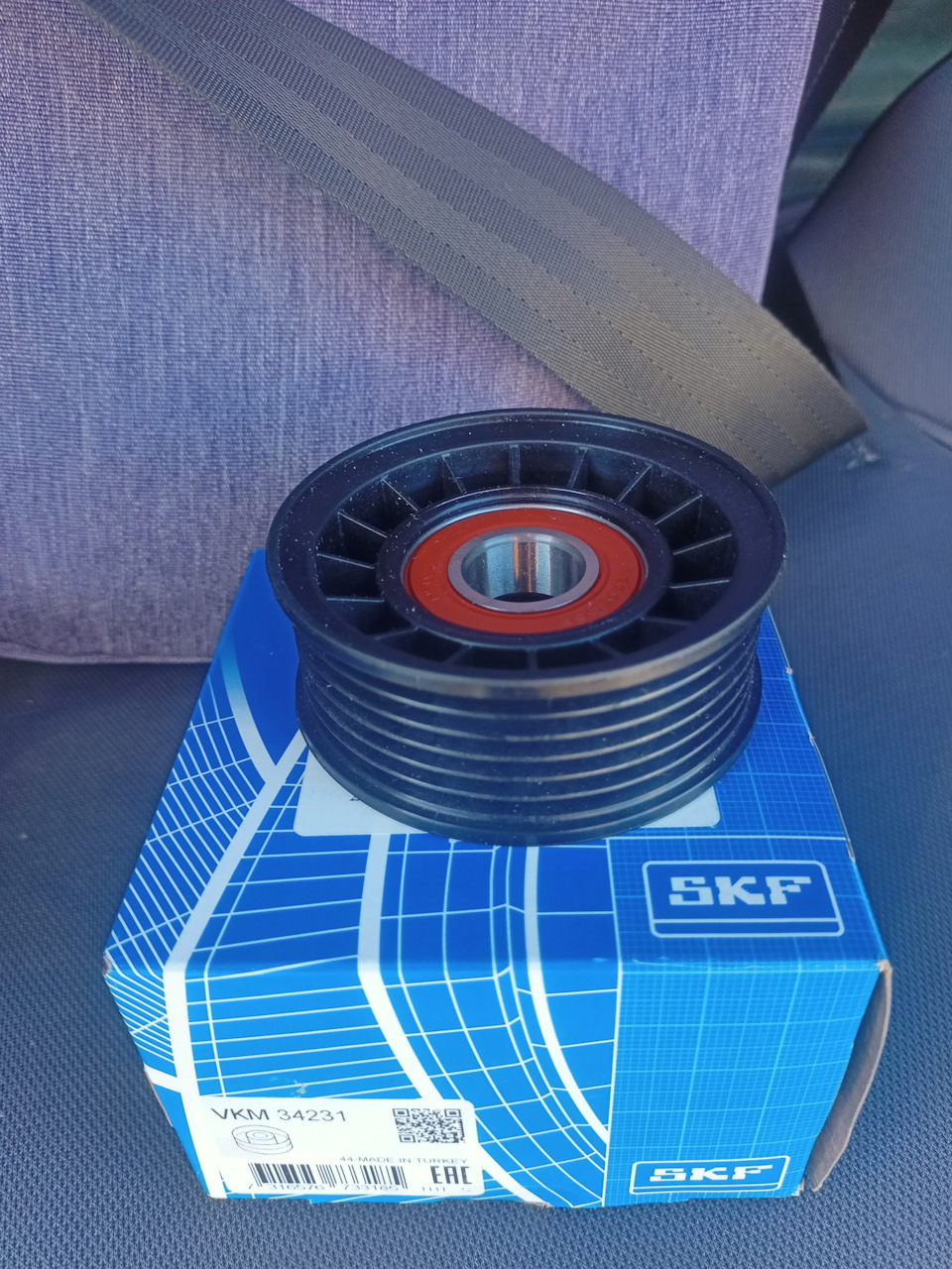 VKM34231 Паразитный / ведущий ролик, поликлиновой ремень SKF | Запчасти ...