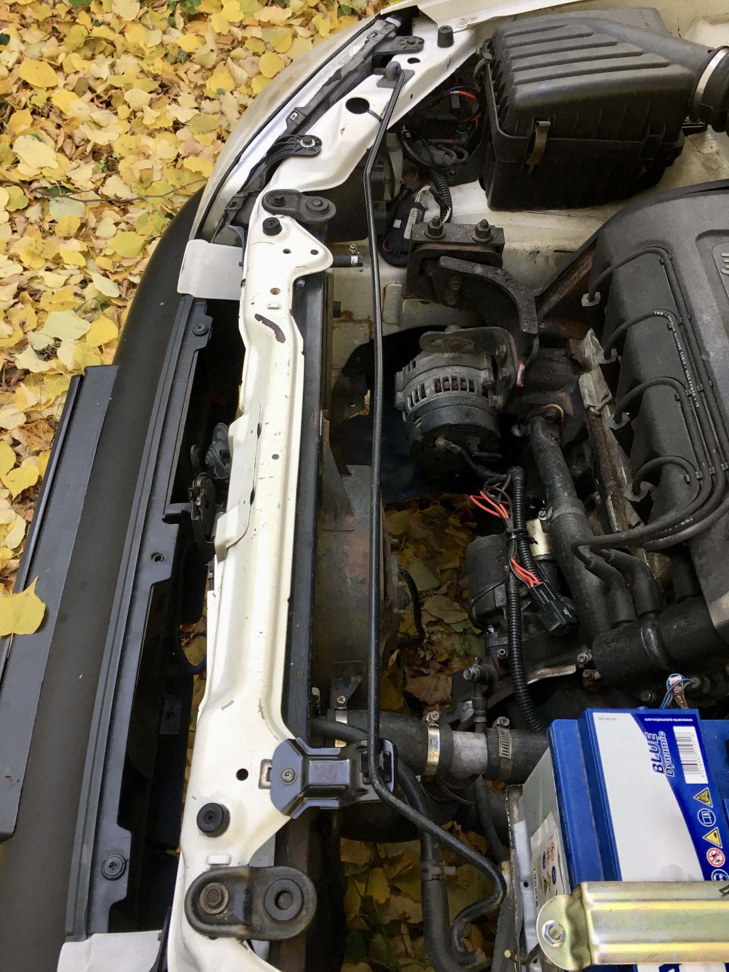 Редкий кронштейн упора капота в сборе или «Деталь #13» — Daewoo Sens, 1 ...