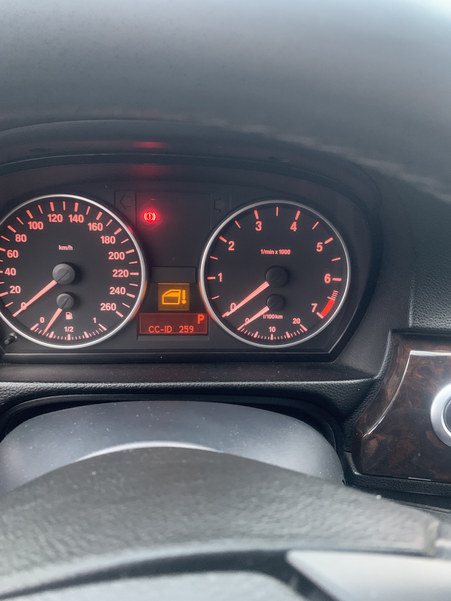 CC ID 259 — BMW 3 series (E90), 2 л, 2007 года | своими руками | DRIVE2