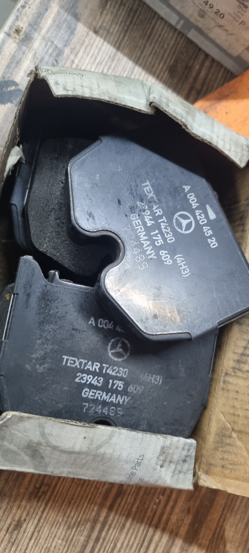 Колодки P30, 65е, black series — Mercedes-Benz CLS 55 AMG (C219), 5,4 л ...