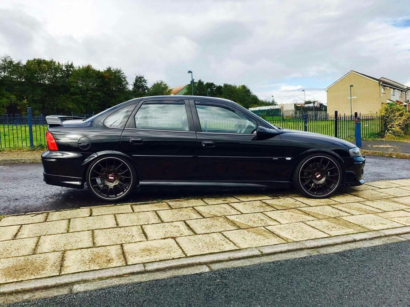 Ищу гараж в Бресте — Opel Vectra B, 2 л, 1999 года | кузовной ремонт ...