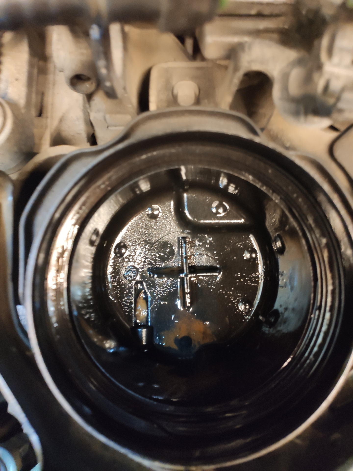 Замена топливного фильтра. — Ford C-Max I, 2 л, 2007 года | расходники ...