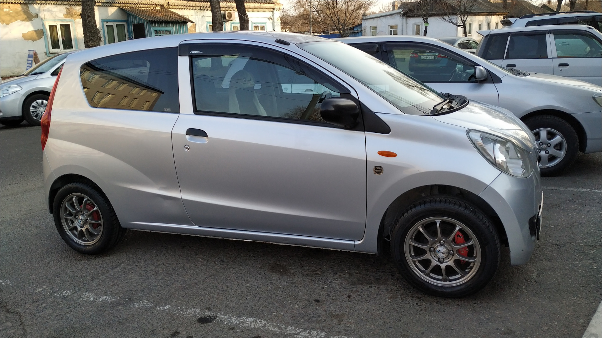 Замена задних пружин! Делать обязательно! — Daihatsu Mira (L275/L285), 0,7 л, 2012 года | тюнинг ...