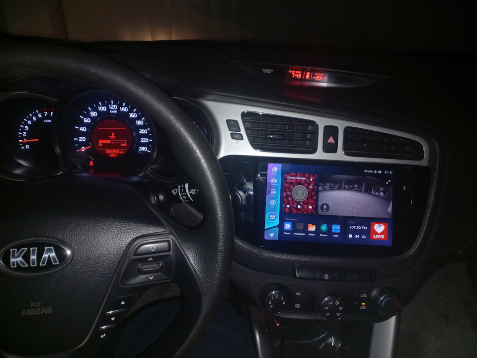 Магнитола, сигналка — KIA Ceed (2G), 1,4 л, 2013 года | электроника ...