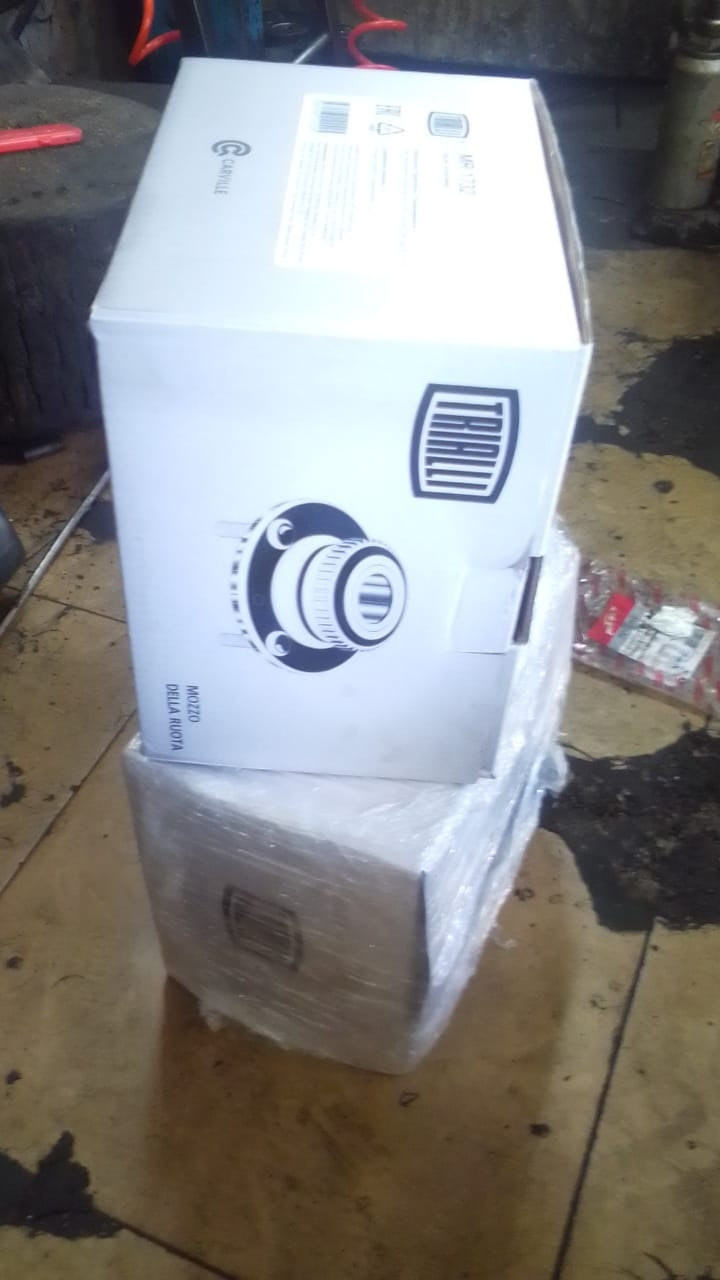 Замена передней ступицы Кайрон — SsangYong Kyron, 2 л, 2011 года ...