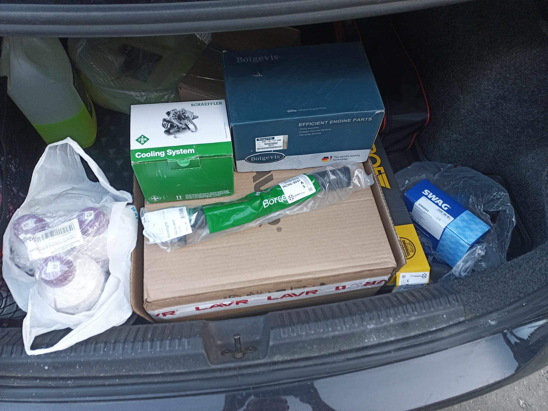 Ремонт подвески и системы охлаждения — Volkswagen Polo Sedan, 1,6 л ...