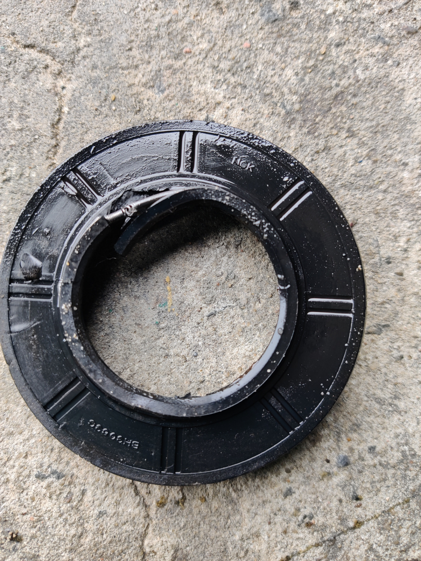 Замена уплотнительного кольца, сальника правой полуоси, а также лямбда ...