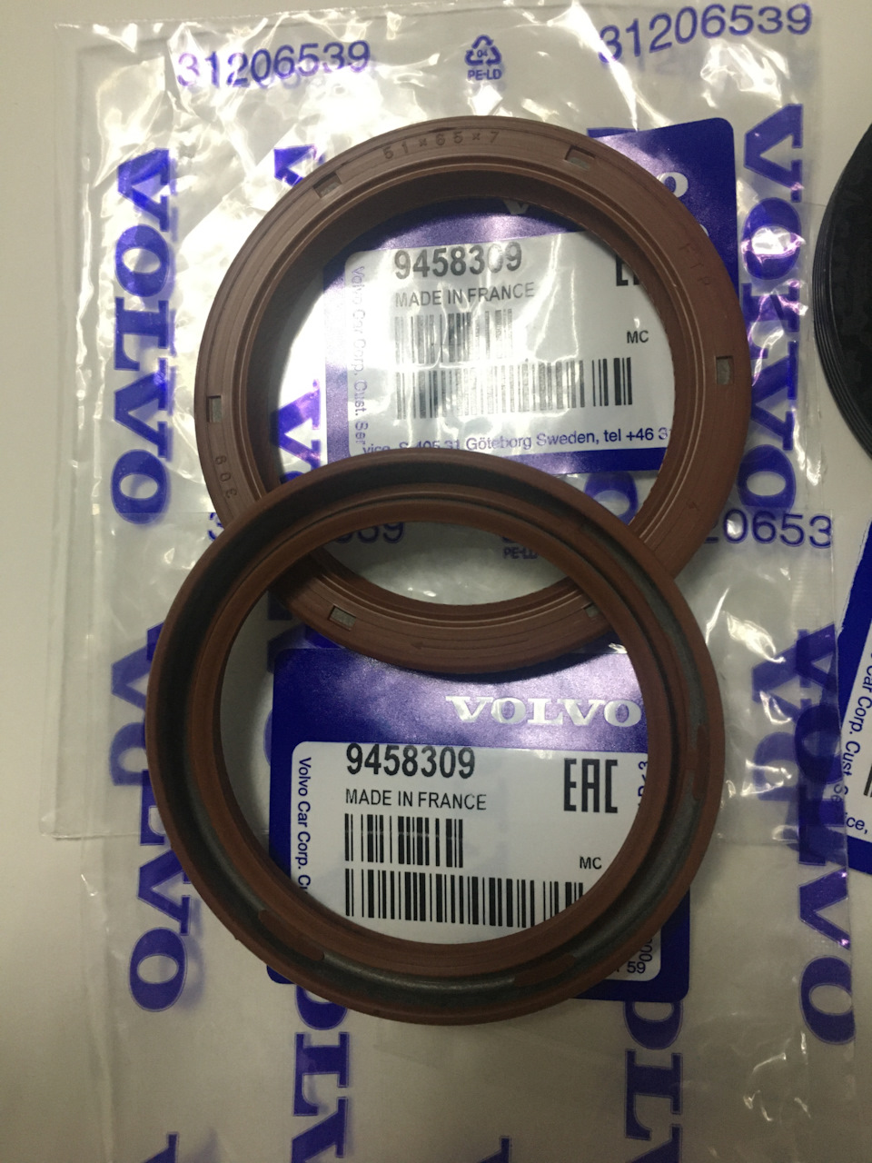 9458309 Передний сальник впускного распредвала VOLVO XC90 Volvo ...