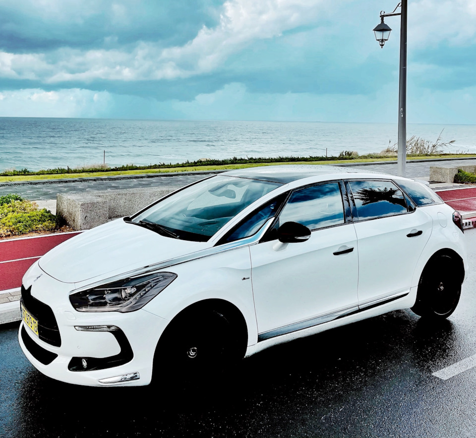 Притемняем Да/Нет? — Citroen DS5, 1,6 л, 2012 года | тюнинг | DRIVE2