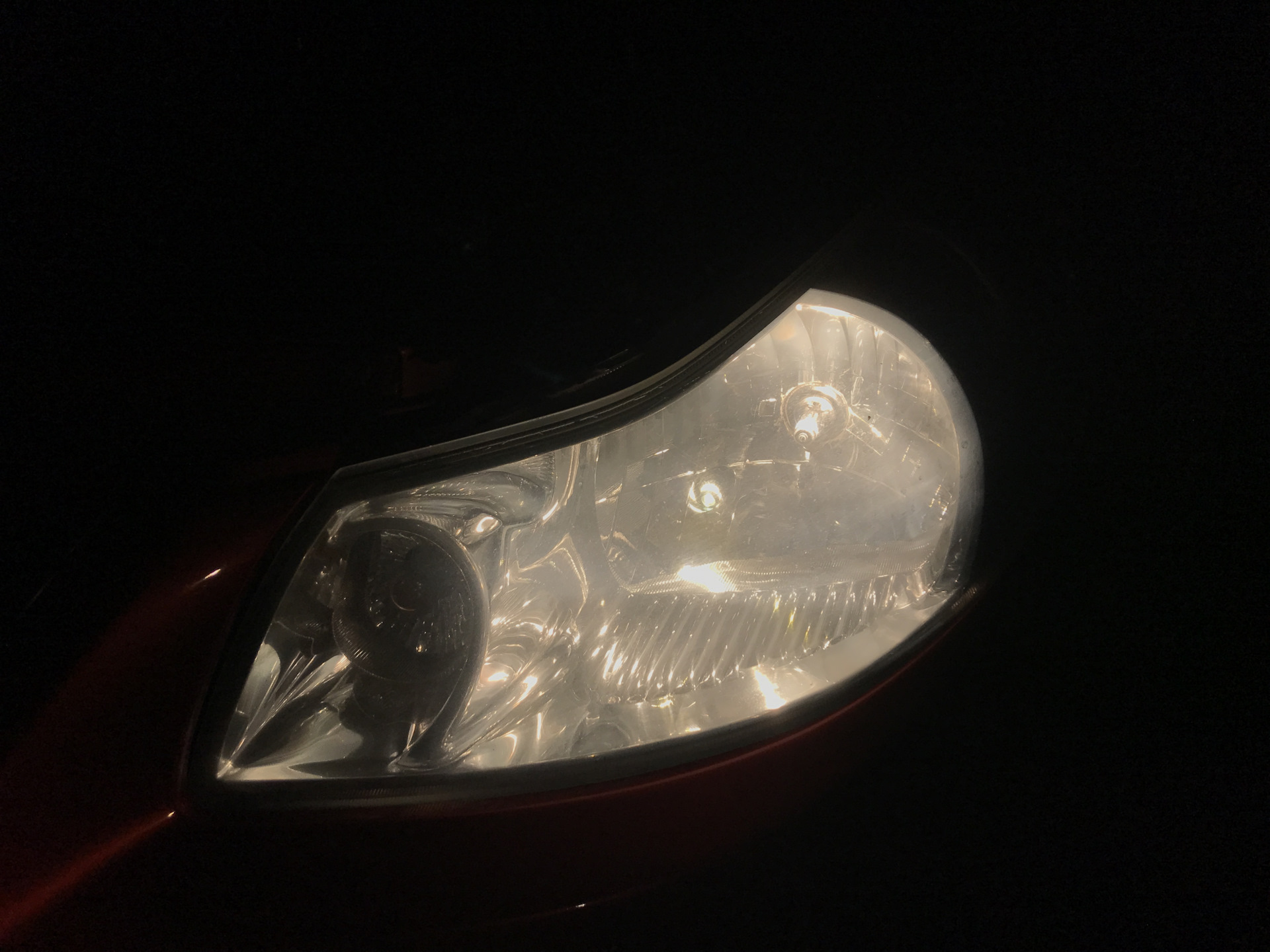Лампочки помощнее — Suzuki SX4 (1G), 1,6 л., 2008 года | запчасти | DRIVE2