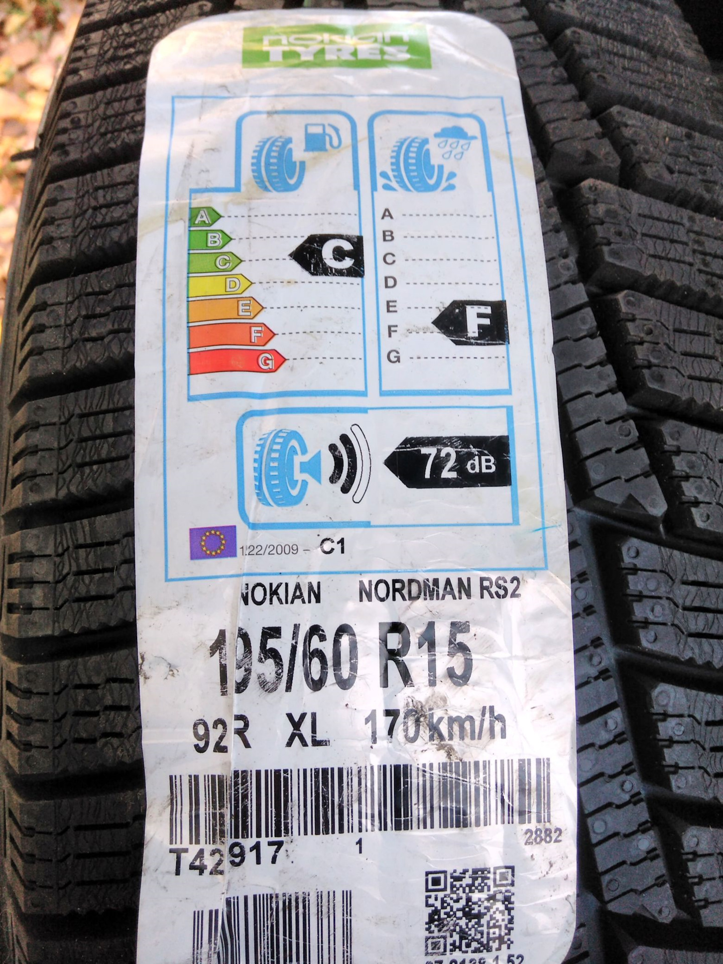 Nokian Nordman RS2 195/60/15 — Toyota Corolla Fielder (E120), 1,8 л, 2002 года | шины | DRIVE2