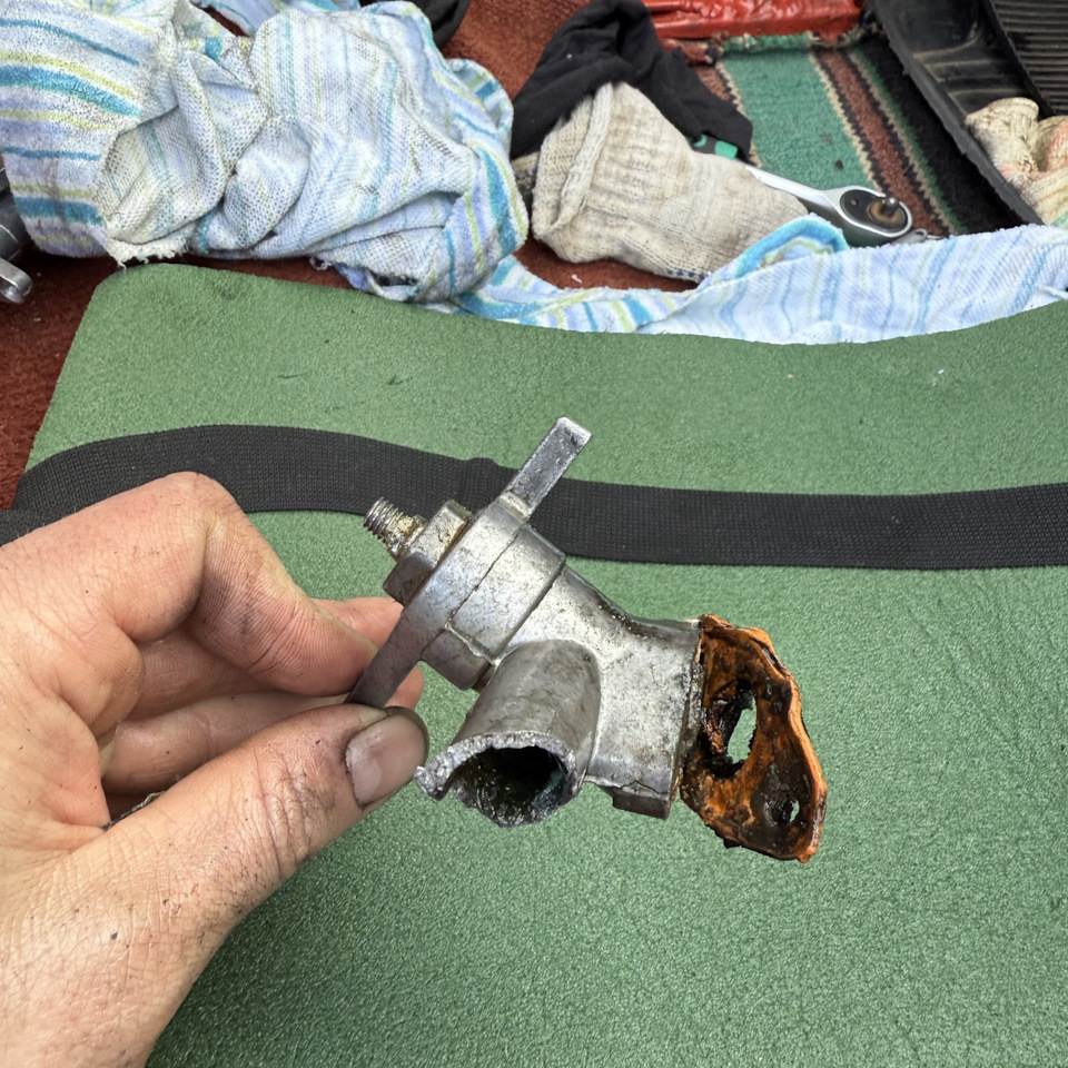 Краник — Lada 4x4 3D, 1,7 л, 1979 года | своими руками | DRIVE2