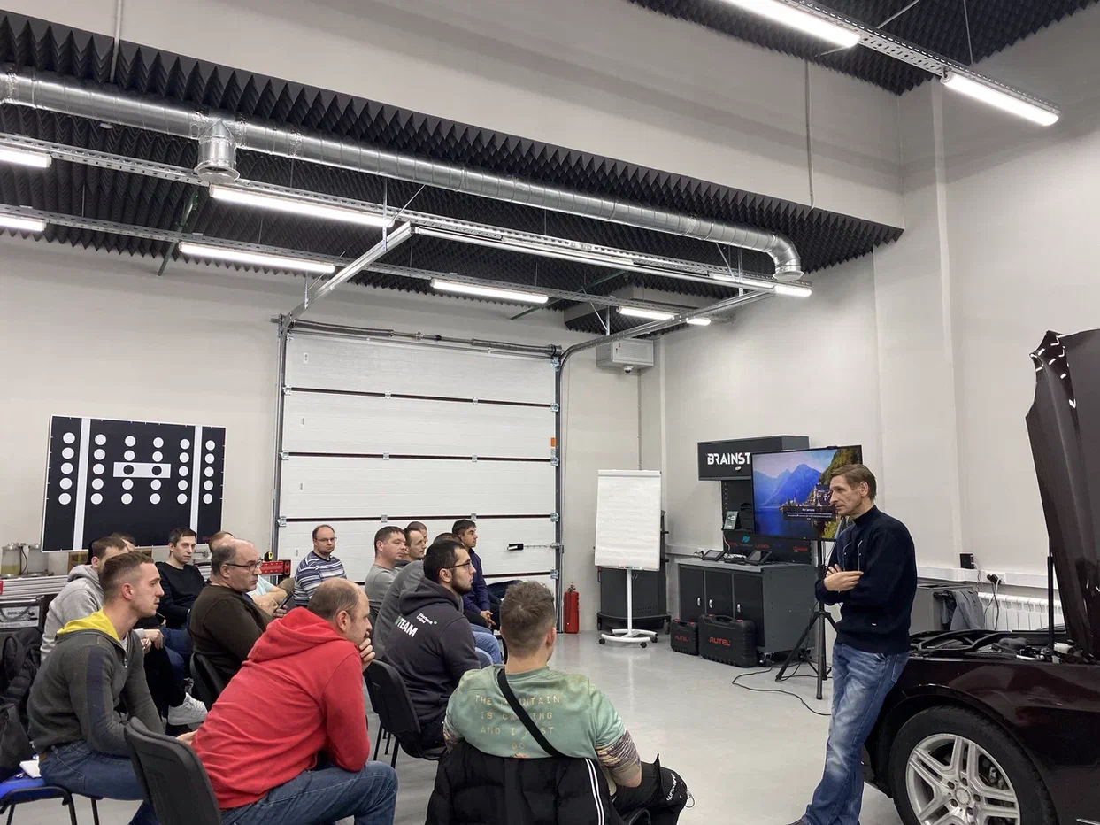 Изучаем сервисные функции с Autel Russia — BrainStorm на DRIVE2