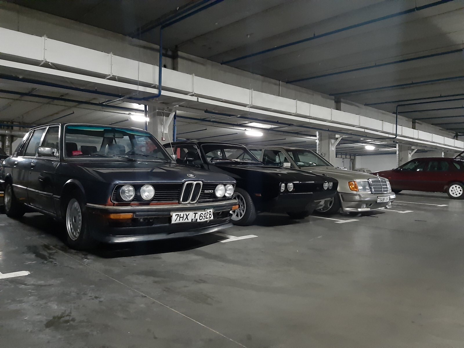 Стали на зимовку — BMW 5 series (E12), 2 л, 1979 года | другое | DRIVE2