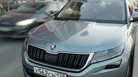 8V0698151K 1 комплект тормозных колодок с VAG | Запчасти на DRIVE2