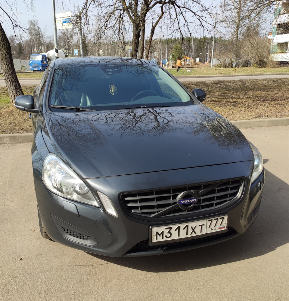 ~ Volvo S60 II T5 — 2й год владения — Volvo S60 (2G), 2,5 л, 2011 года | наблюдение | DRIVE2