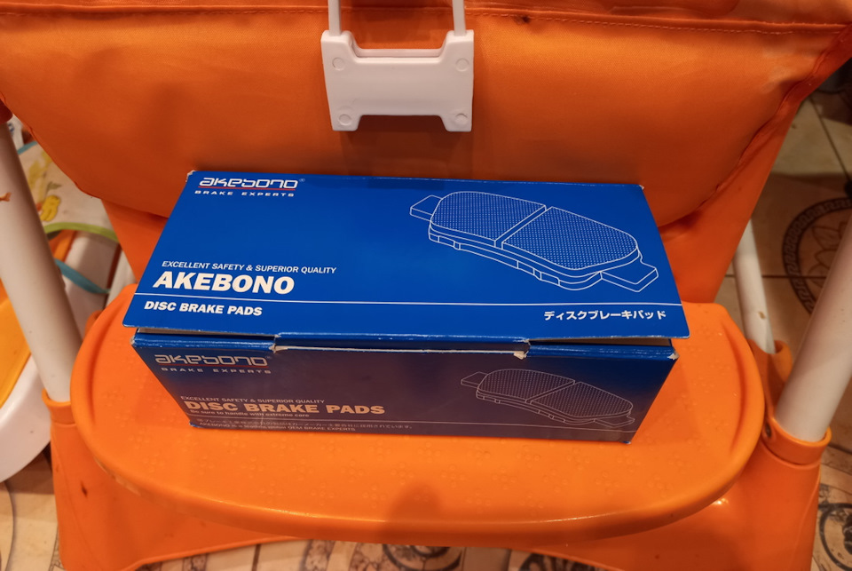 Тормозные колодки AKEBONO (перед) — Honda Accord (7G), 2,4 л, 2003 года ...