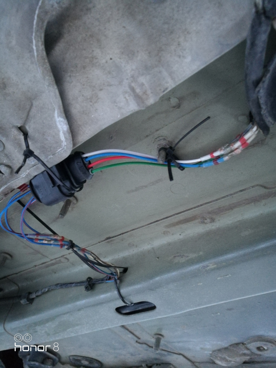 1J0973704 Разъем электрический VAG | Запчасти на DRIVE2