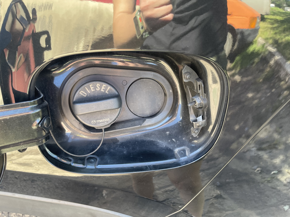 ⚠Мелочь а приятно (информационная наклейка DIESEL)⚠ — Mazda CX-8, 2,2 л ...