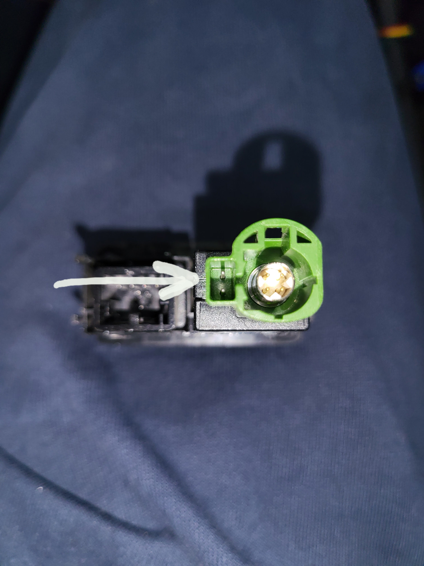 Golf 7 USB-C + USB HUB — Volkswagen Golf Mk7, 1,6 л, 2016 года | тюнинг ...