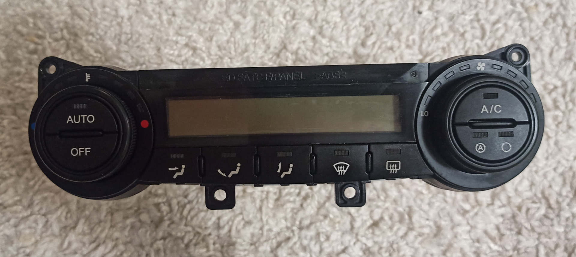 Установка системы AQS (Air Quality Sensor) — KIA Ceed (1G), 1,6 л, 2009 ...